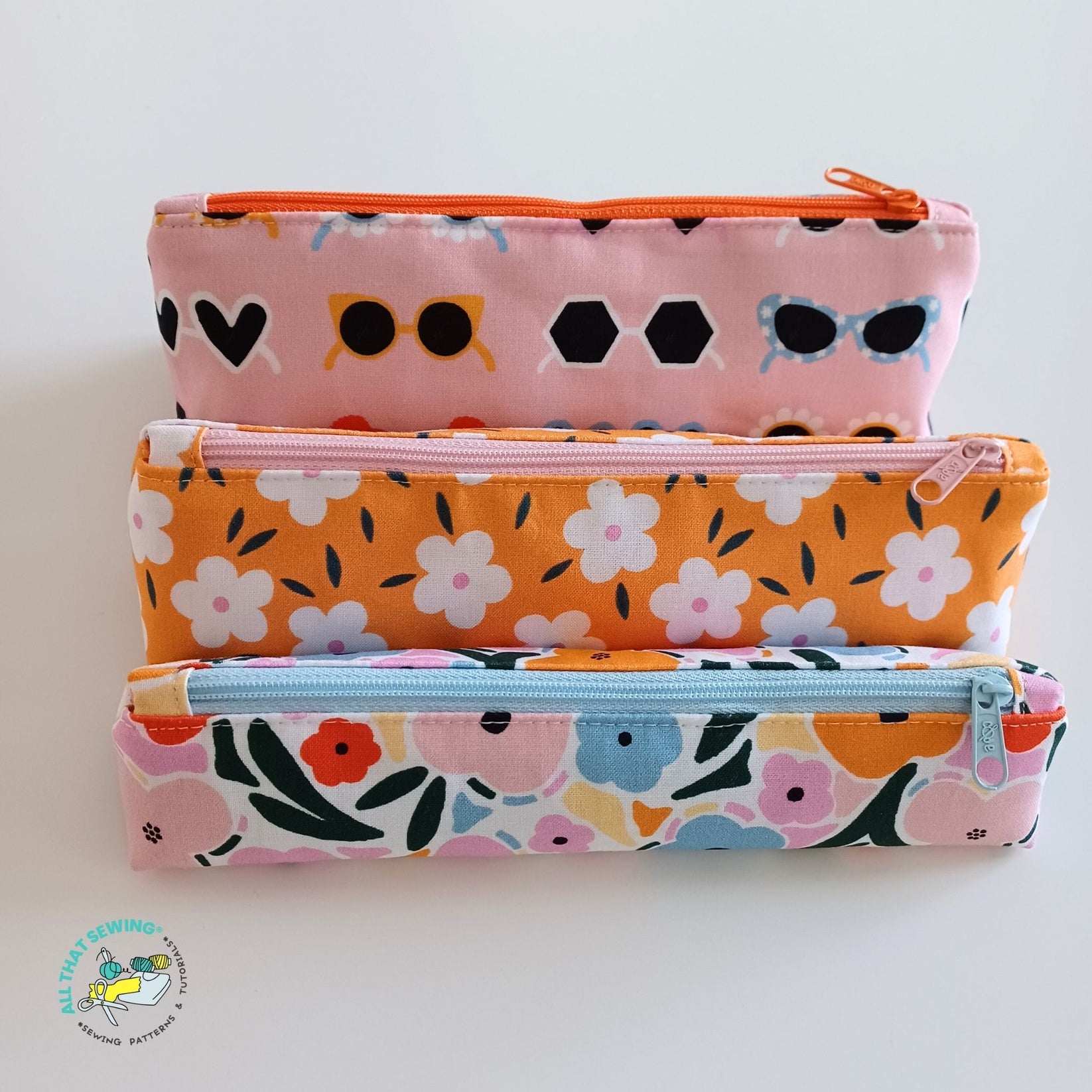 Triangle Zipper Pouch 3 Sizes - Pattern and Video – All That Sewing